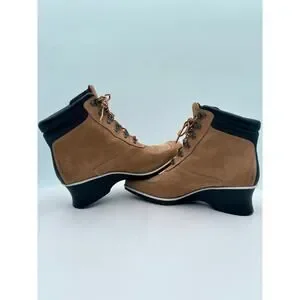 Timberland | Shoes | Timberland Womens 2 Heel Boots | Poshmark